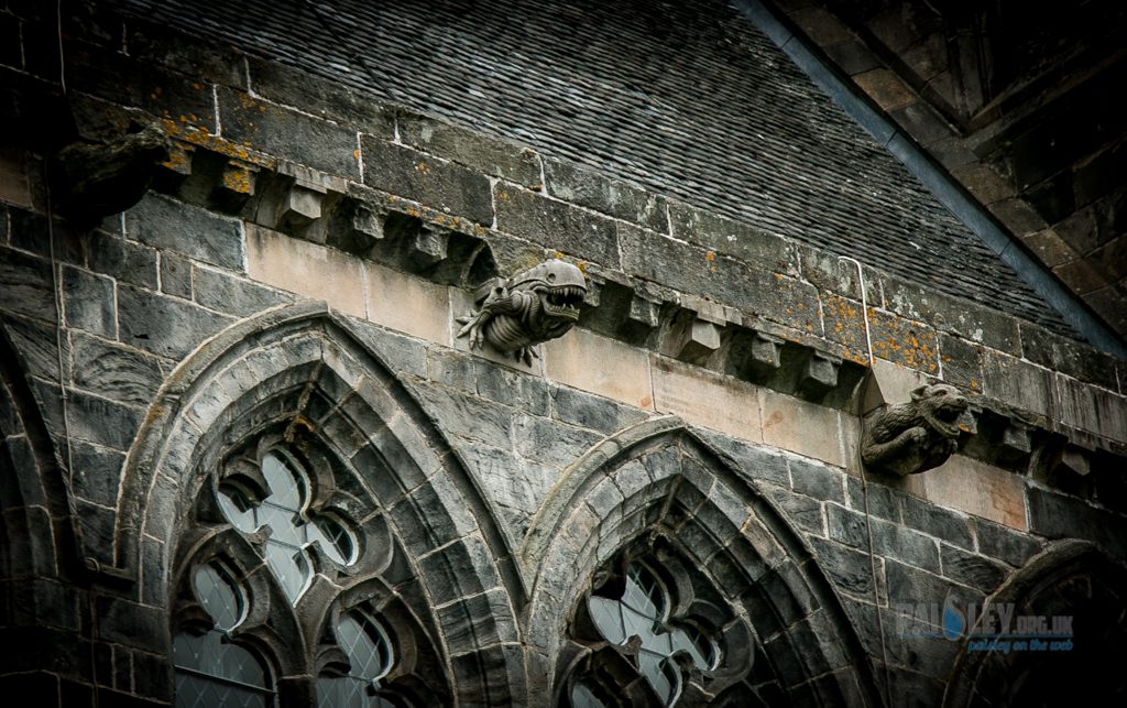 Paisley’s Transport, Sights and History – Paisley Scotland