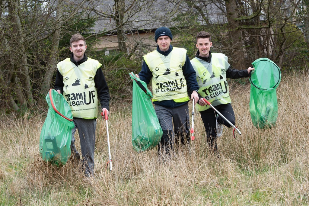 Howden make it their business to have a Big Spring Clean - Paisley Scotland
