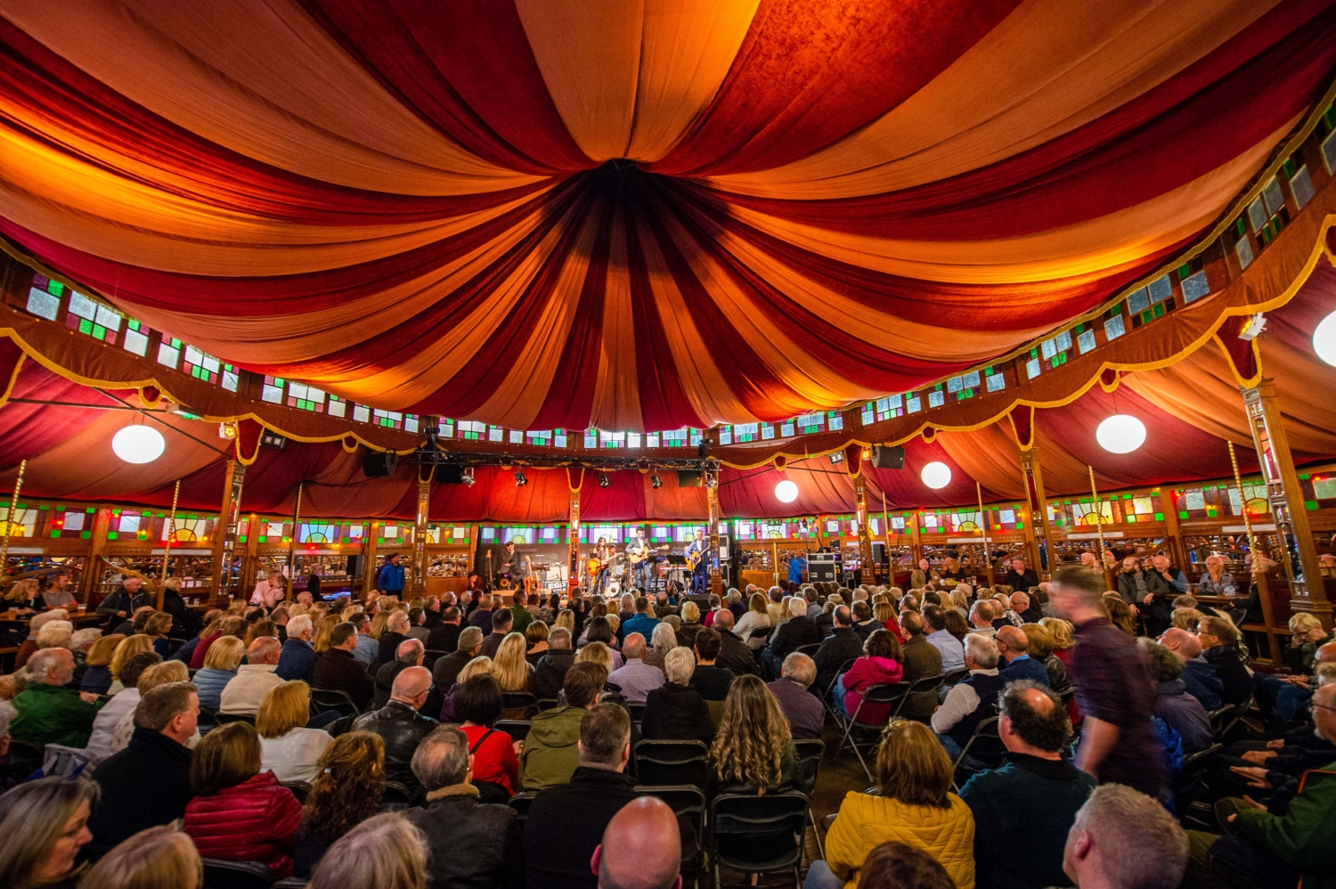 Paisley’s major festival events deliver economic benefits - Paisley ...