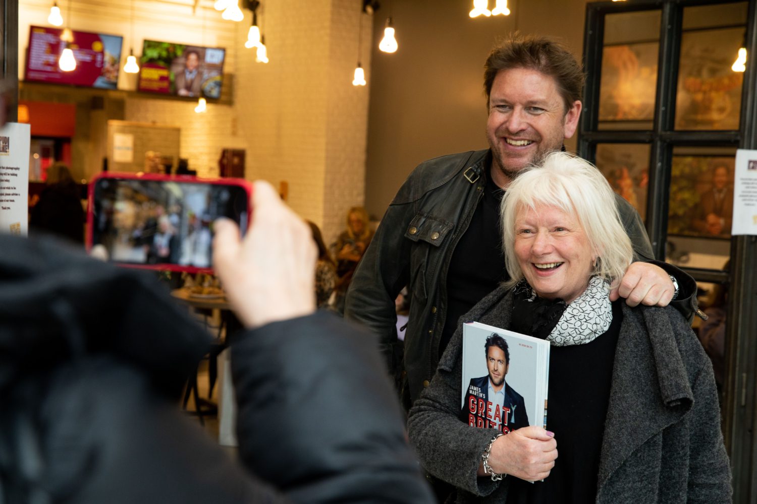 KEEP YOUR EYES PEELED! CHEF JAMES MARTIN VISITS BRAEHEAD SHOPPING ...