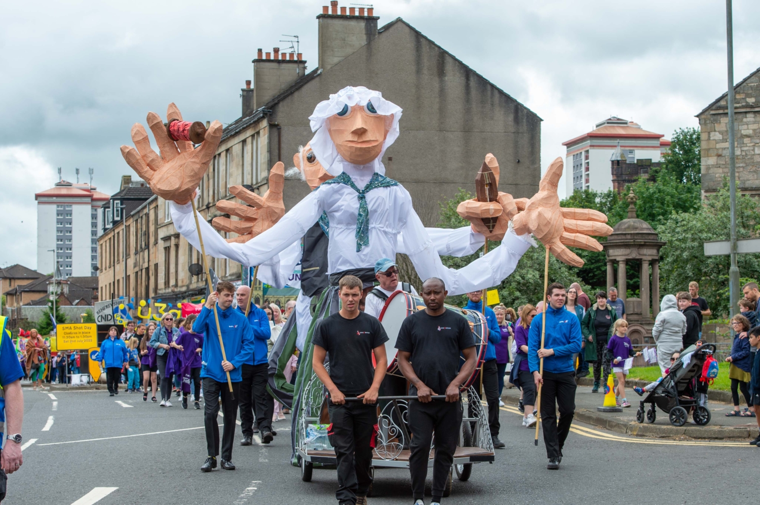 Thousands enjoy Sma’ Shot Day fun in Paisley – Paisley Scotland