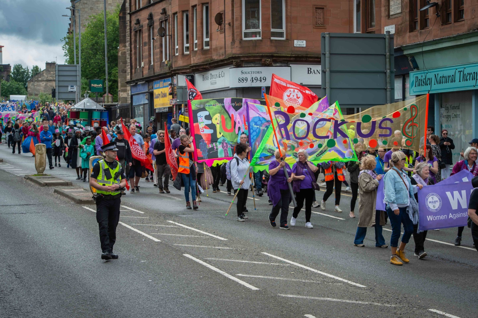 Thousands enjoy Sma’ Shot Day fun in Paisley - Paisley Scotland