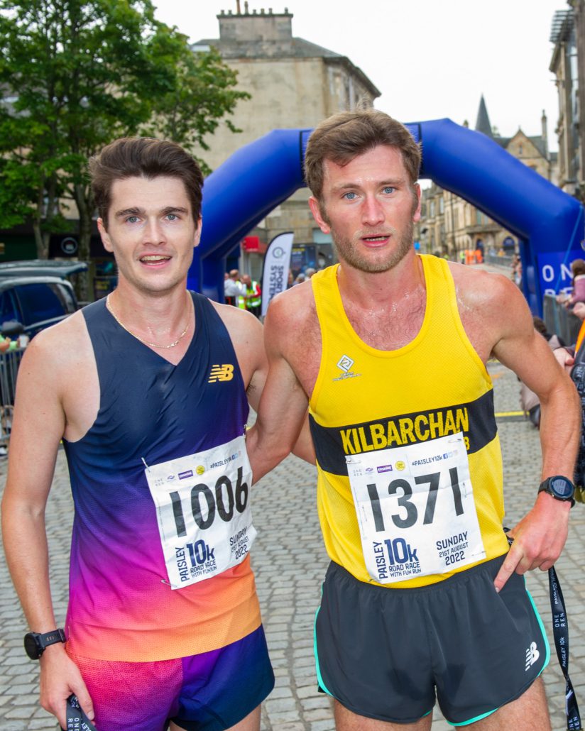 Olympic runner Callum Hawkins pips big brother at the post to win ...