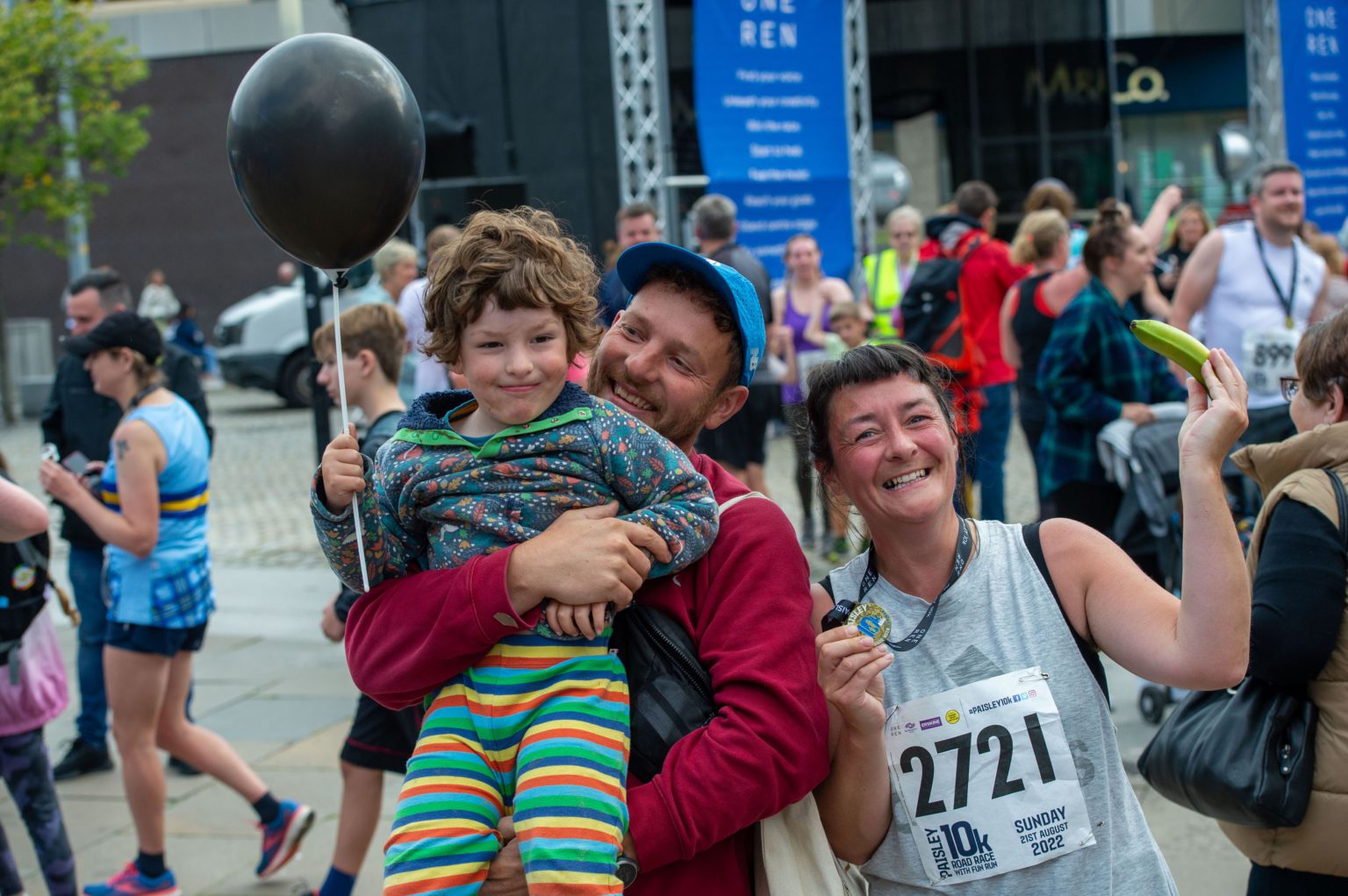 Olympic runner Callum Hawkins pips big brother at the post to win ...