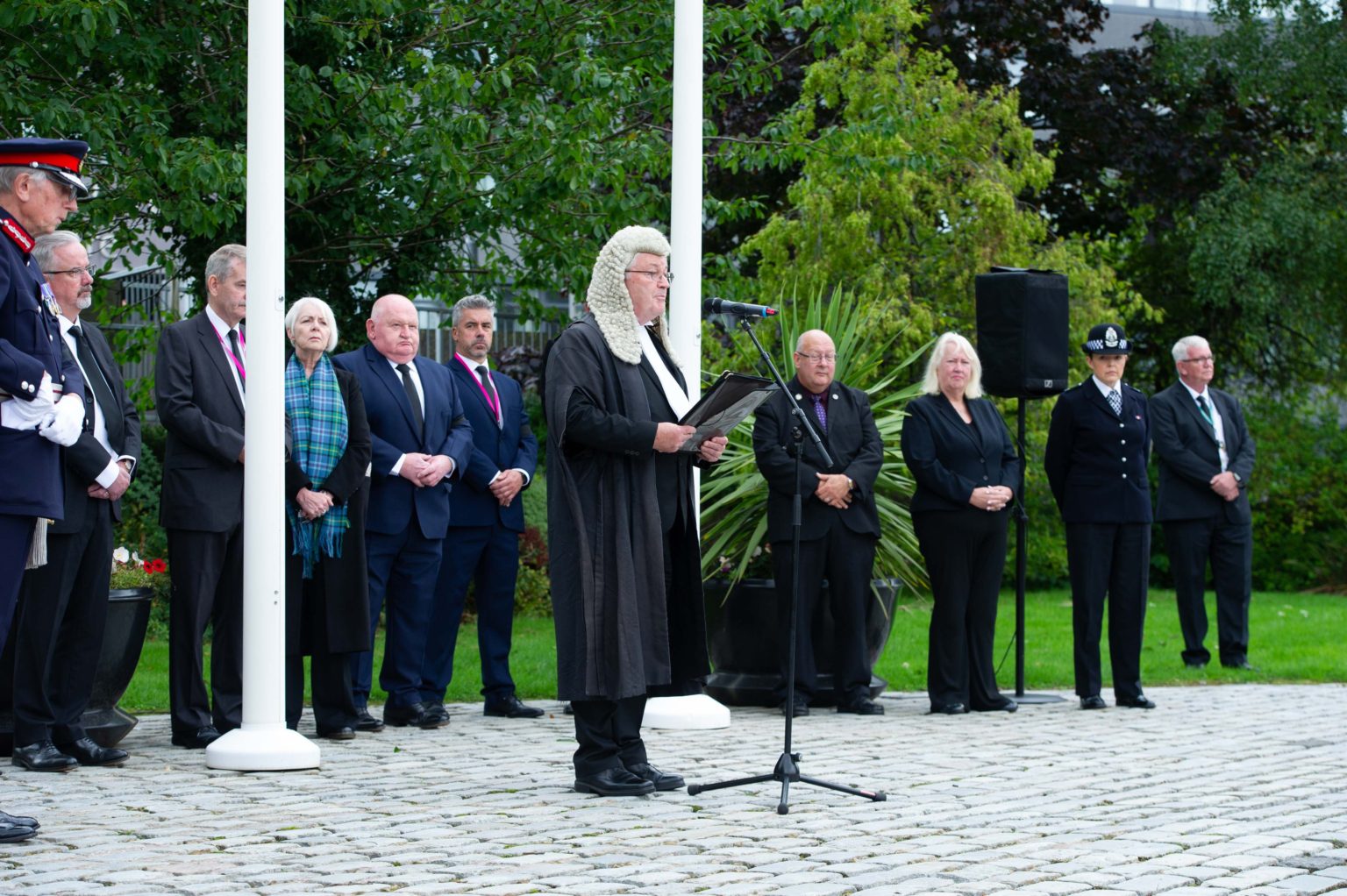 Renfrewshire's Provost welcomes new sovereign - Paisley Scotland