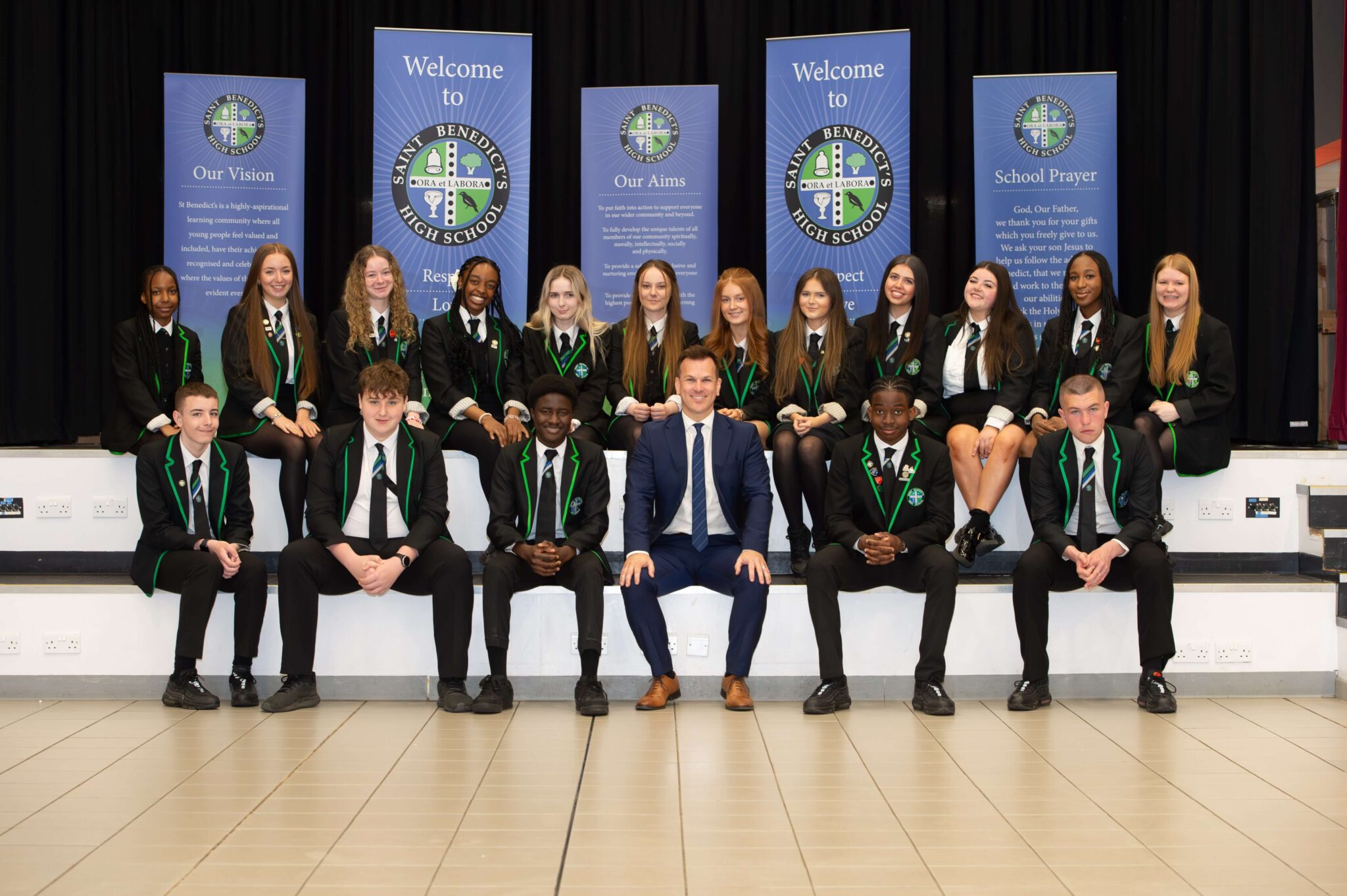 Renfrewshire pupils celebrate results day and leaving school for their ...